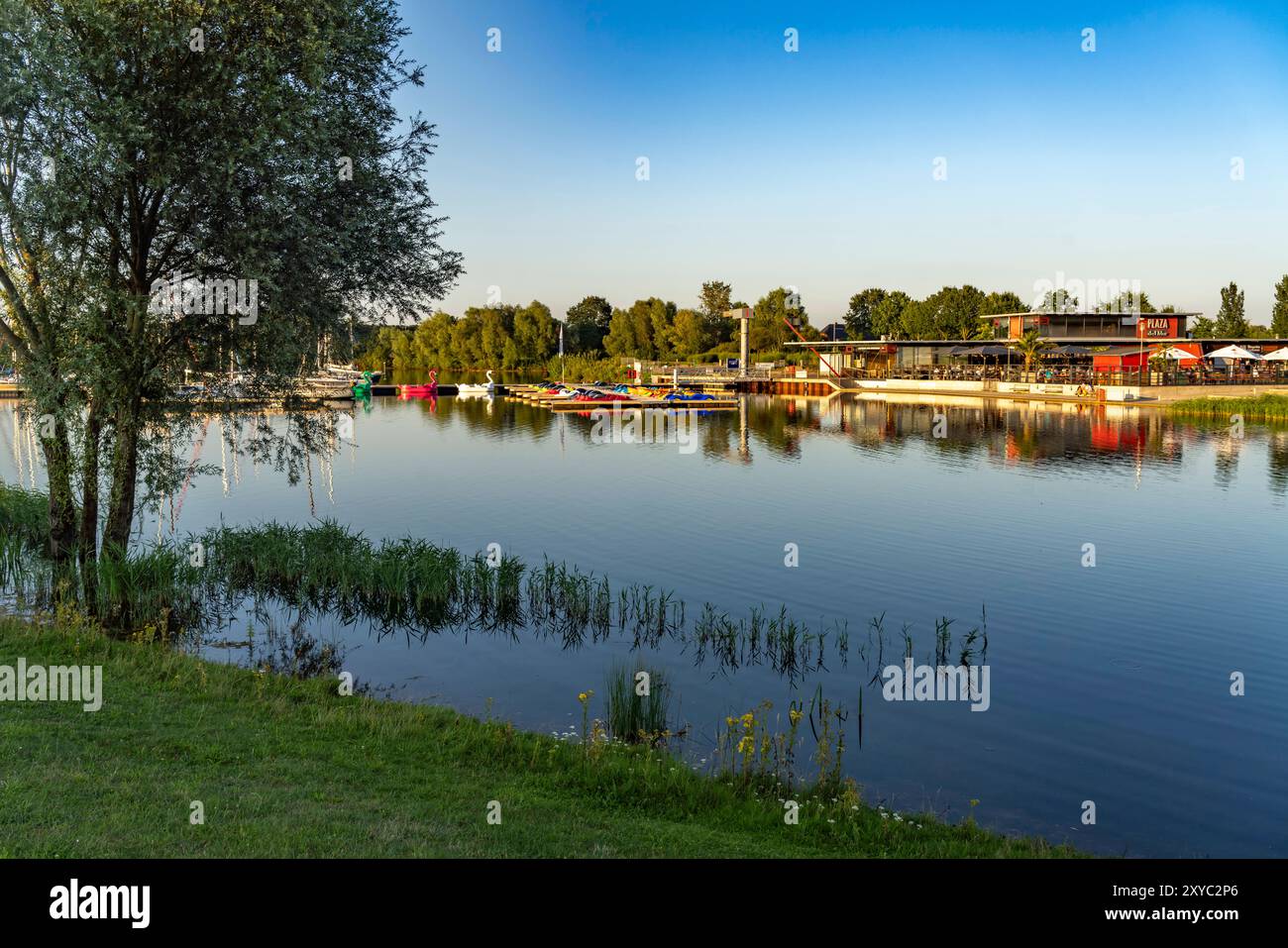 Xantener Südsee Freizeitzentrum an der Xantener Südsee in Xanten ...