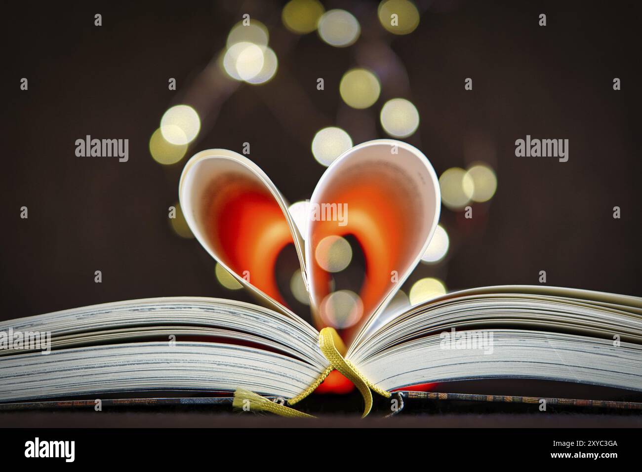 Soft lights in shape hearts hi-res stock photography and images - Alamy