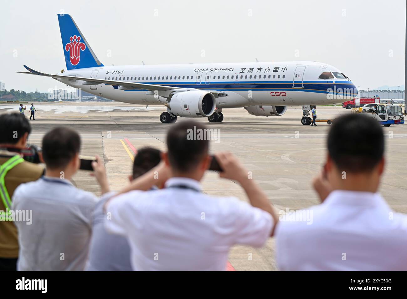 Guangzhou,China.29th August 2024.On August 29, China Southern Airlines’ first C919 domestically ...