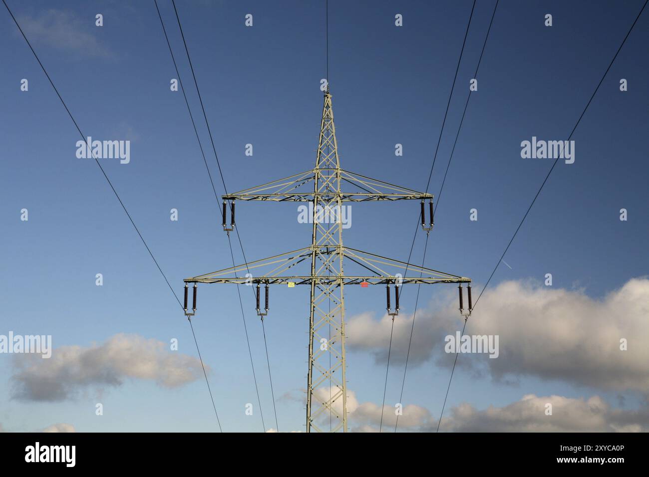 Hv power lines hi-res stock photography and images - Alamy