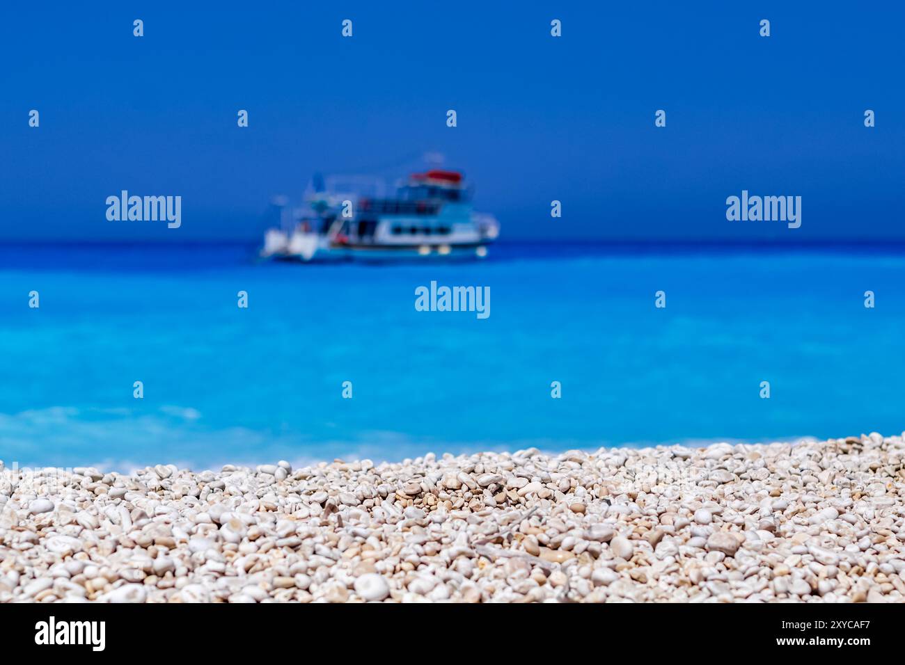 sea sand boat Stock Photo - Alamy