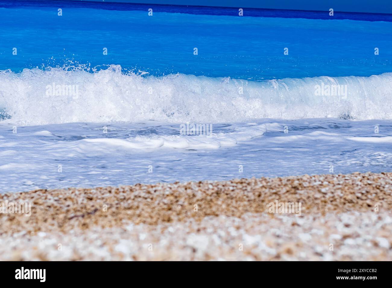 Foam patterns hi-res stock photography and images - Alamy