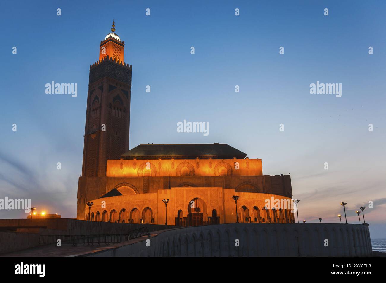 Masjid al hassan ath thani hi-res stock photography and images - Alamy