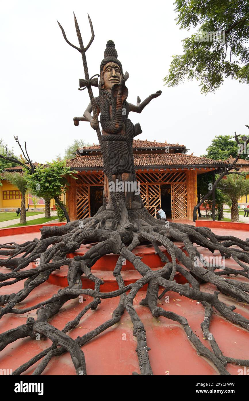 Bada Dev & Boodhi Dai. Cultural Village - AADIVART - State Museum for ...