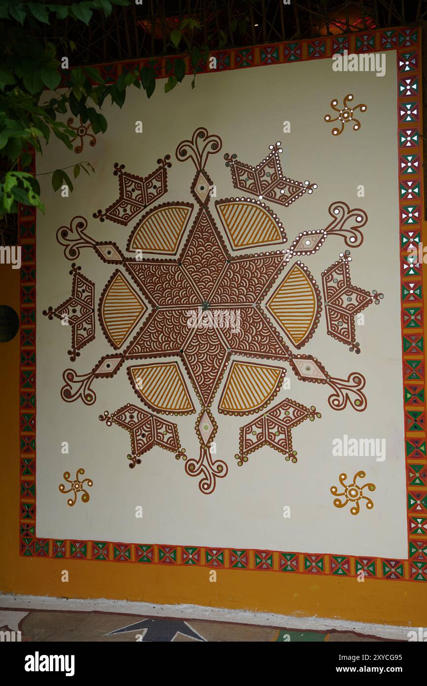 Folk art on outer wall of Art Gallery. Cultural Village - AADIVART ...