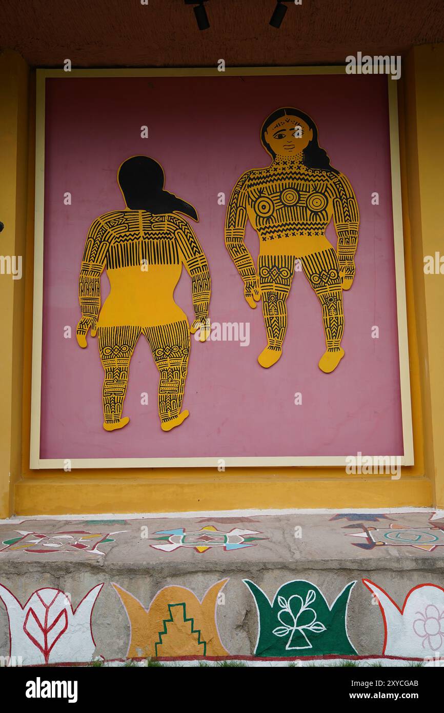 Folk art on outer wall of Art Gallery. Cultural Village - AADIVART ...