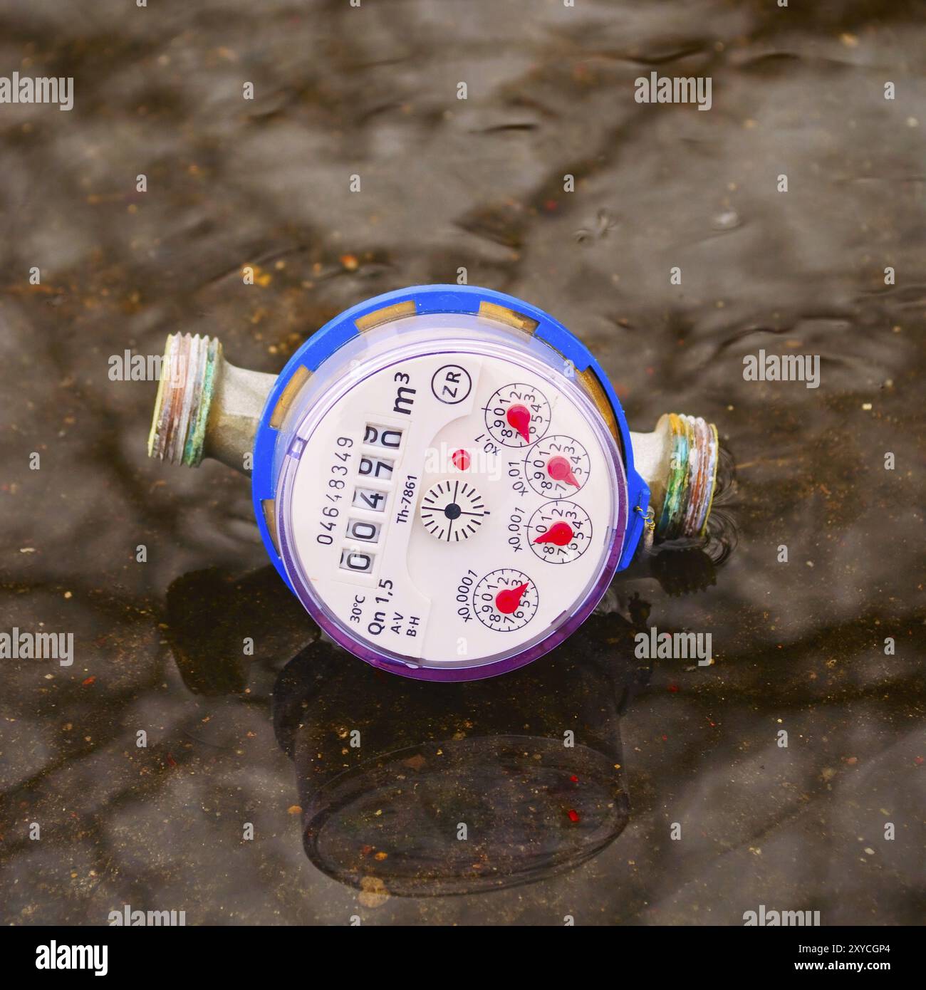 Measuring water weigh scales no people hi-res stock photography and ...