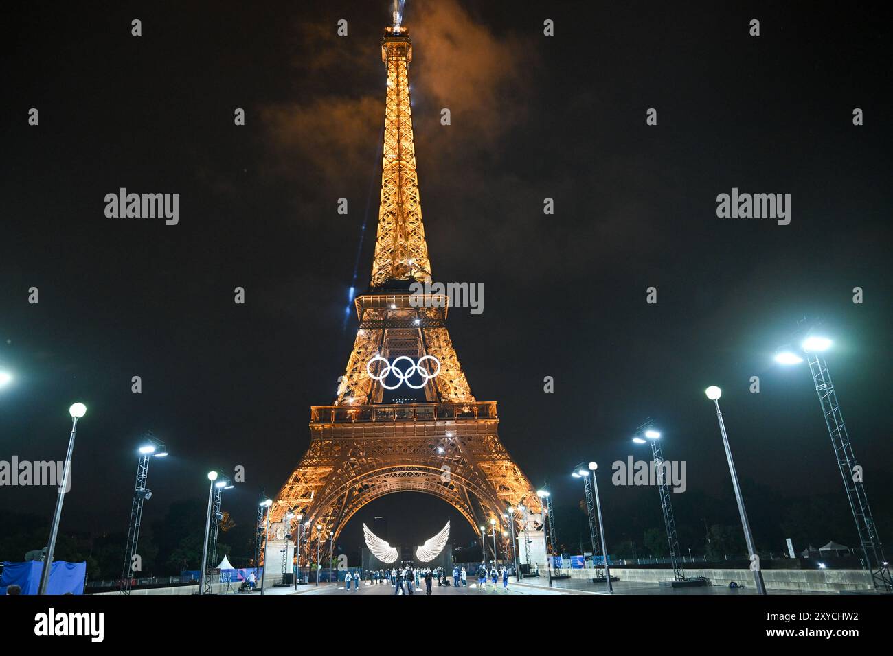 PARIS, FRANCE-26 July 2024: Lights illuminate the Eiffel Tower during ...