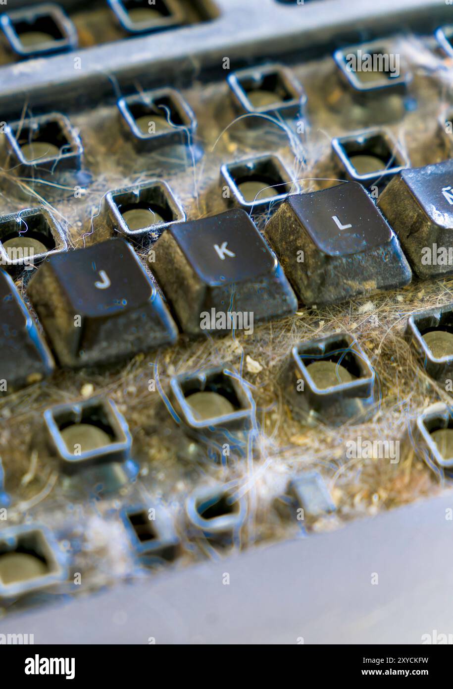 Keyboard communication letters mud hi-res stock photography and images ...