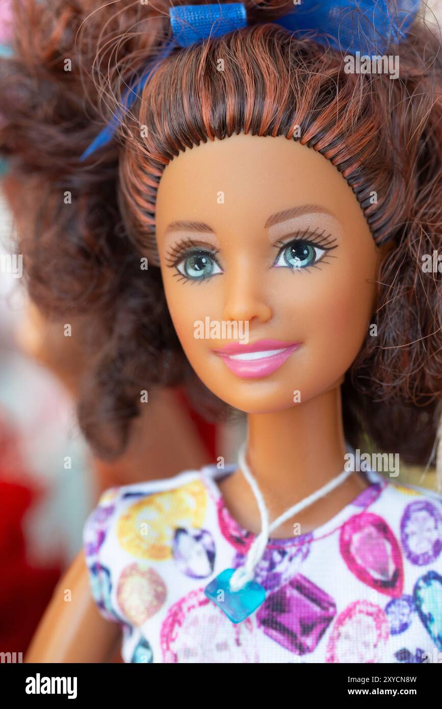 Close up african american girls hi-res stock photography and images - Alamy