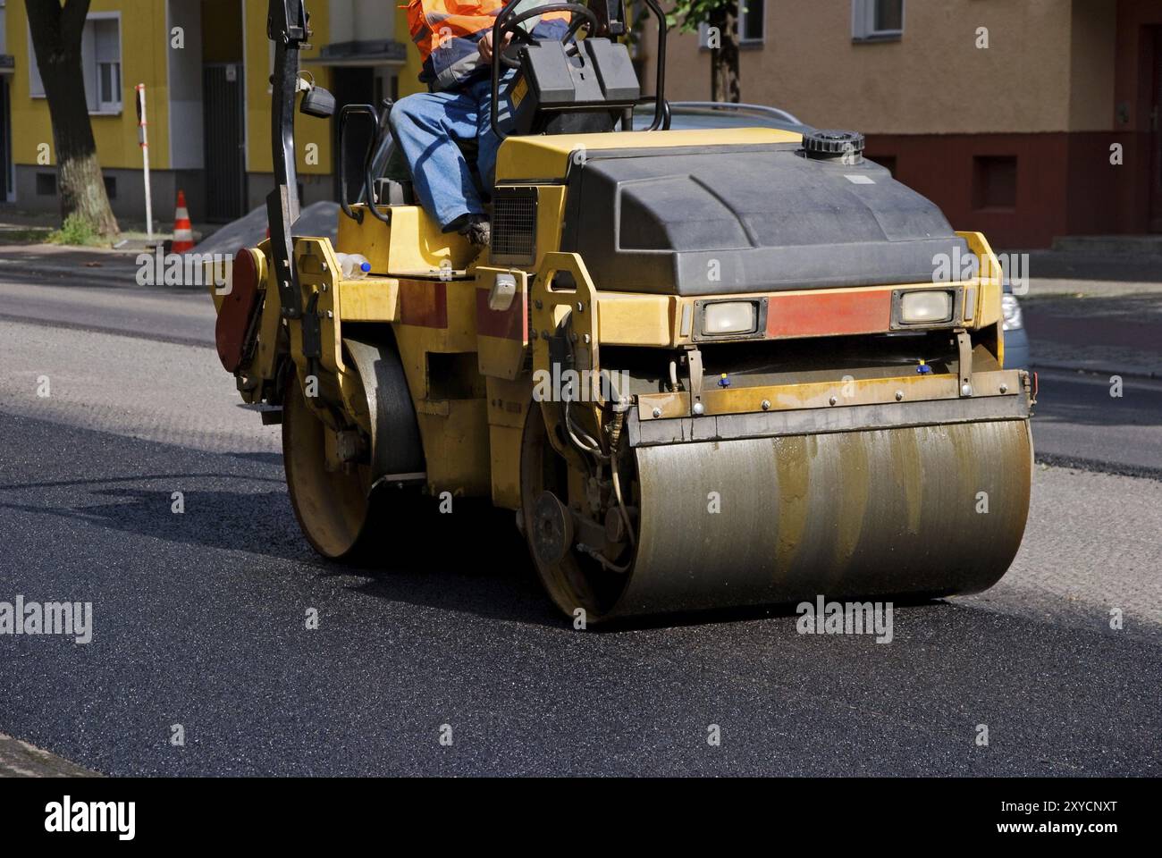 Roads rollers hi-res stock photography and images - Alamy