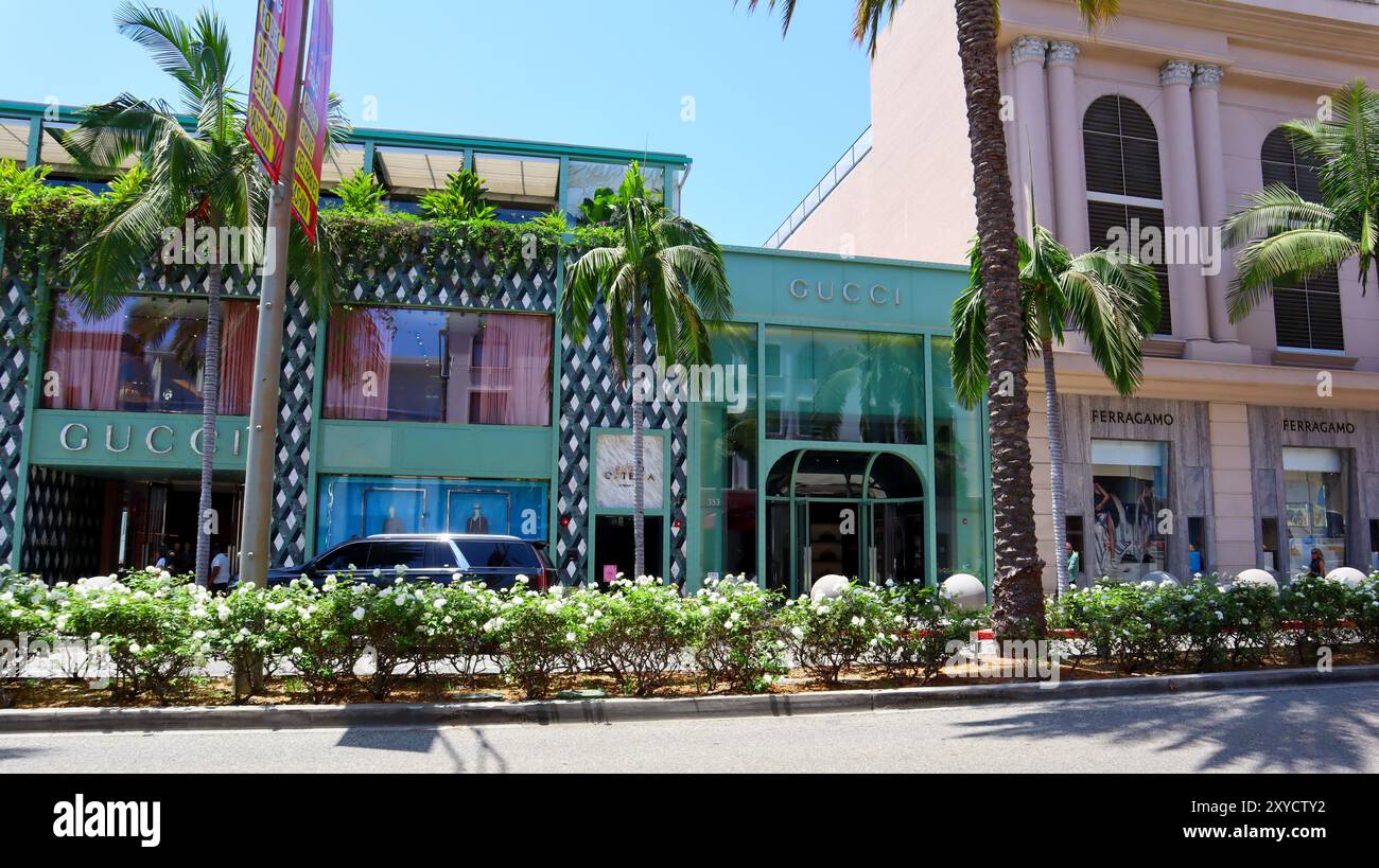 Gucci store rodeo drive hi-res stock photography and images - Alamy