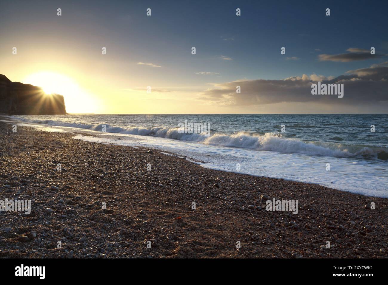 Normandy cliff waves hi-res stock photography and images - Alamy