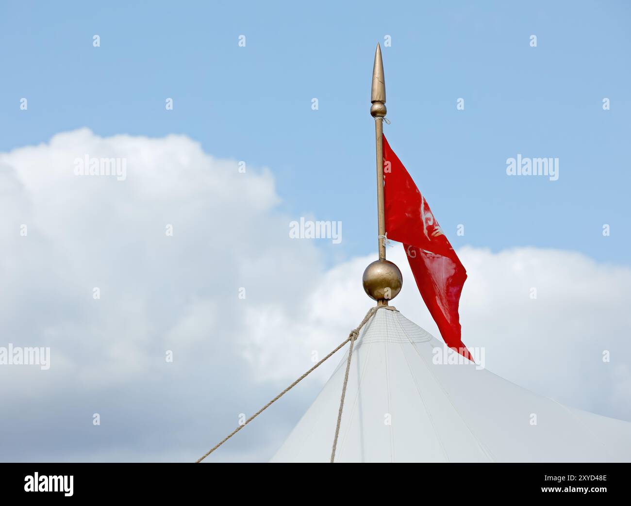 Red pennant flag hi-res stock photography and images - Alamy