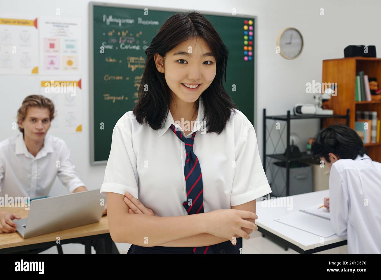 Multicultural classroom uniform hi-res stock photography and images - Alamy