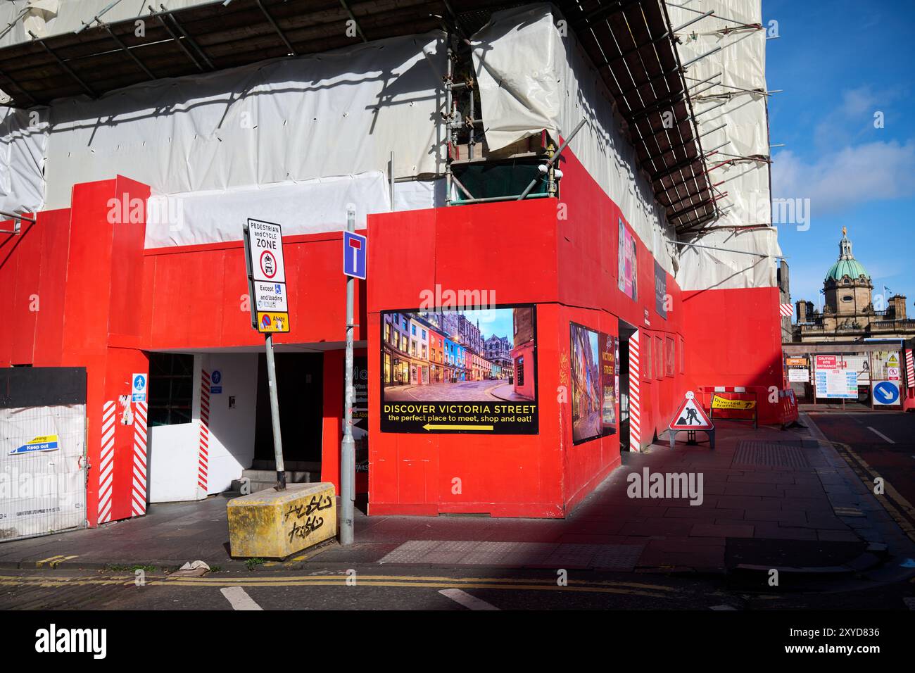 Edinburgh Scotland, UK 29 August 2024. Construction site on the corner ...