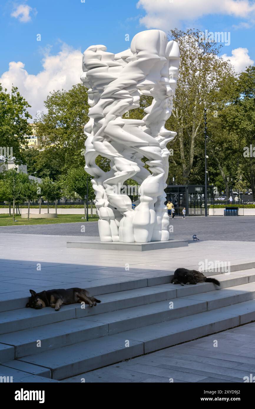 Modern white sculpture istanbul hi-res stock photography and images - Alamy