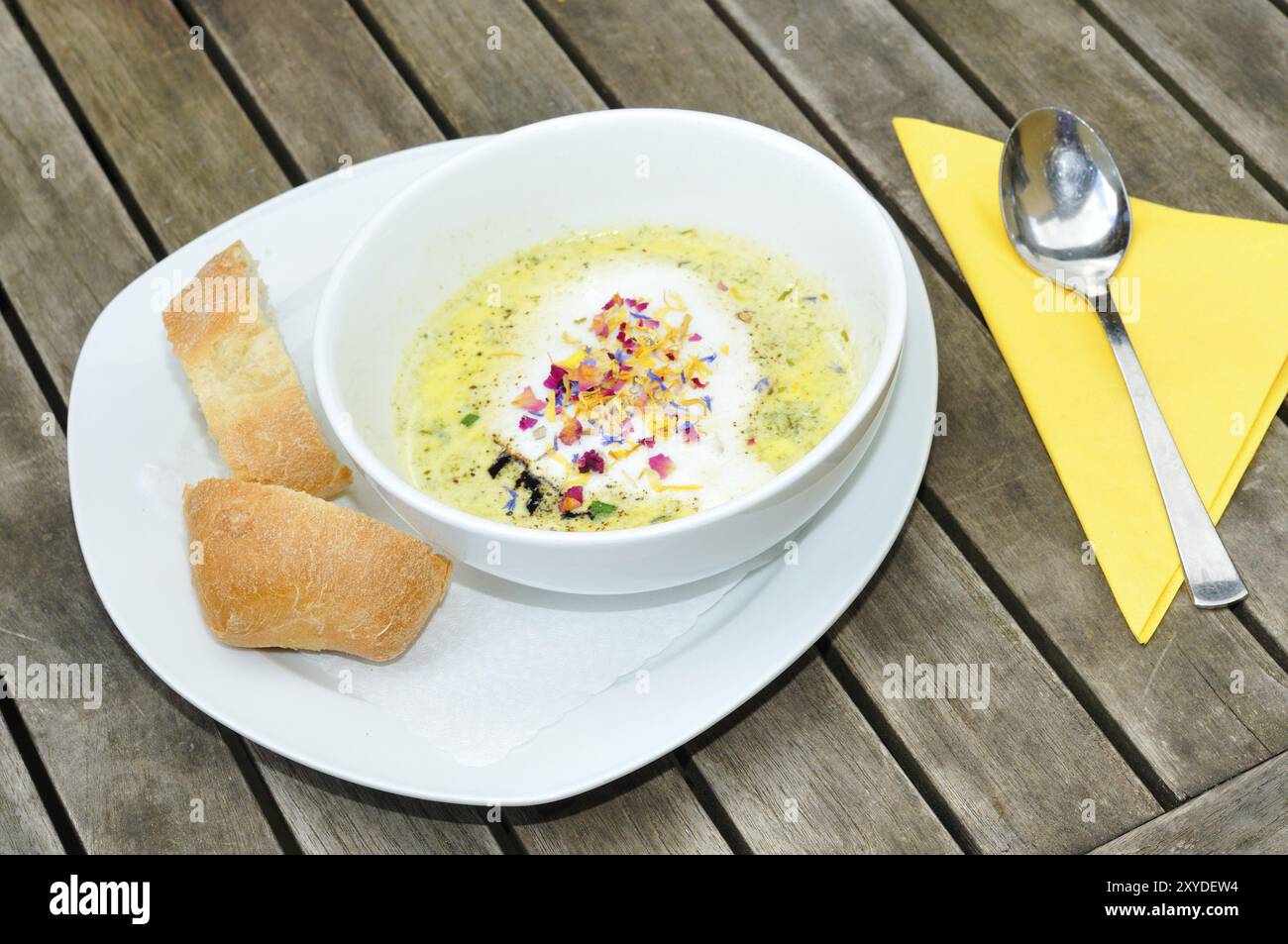 French garlic soup in hi-res stock photography and images - Alamy
