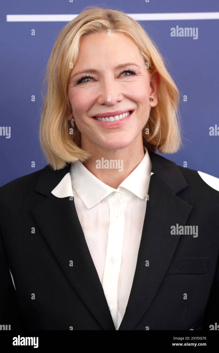Cate Blanchett beim Photocall zur Apple TV+ Miniserie 'Disclaimer' auf ...