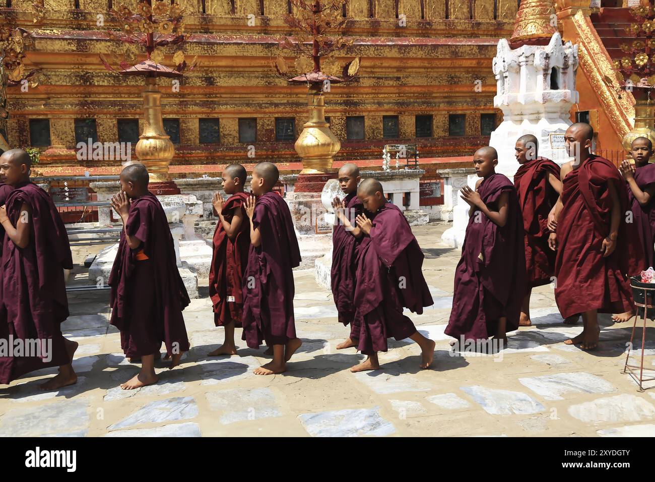 Novice monks in plain hi-res stock photography and images - Alamy