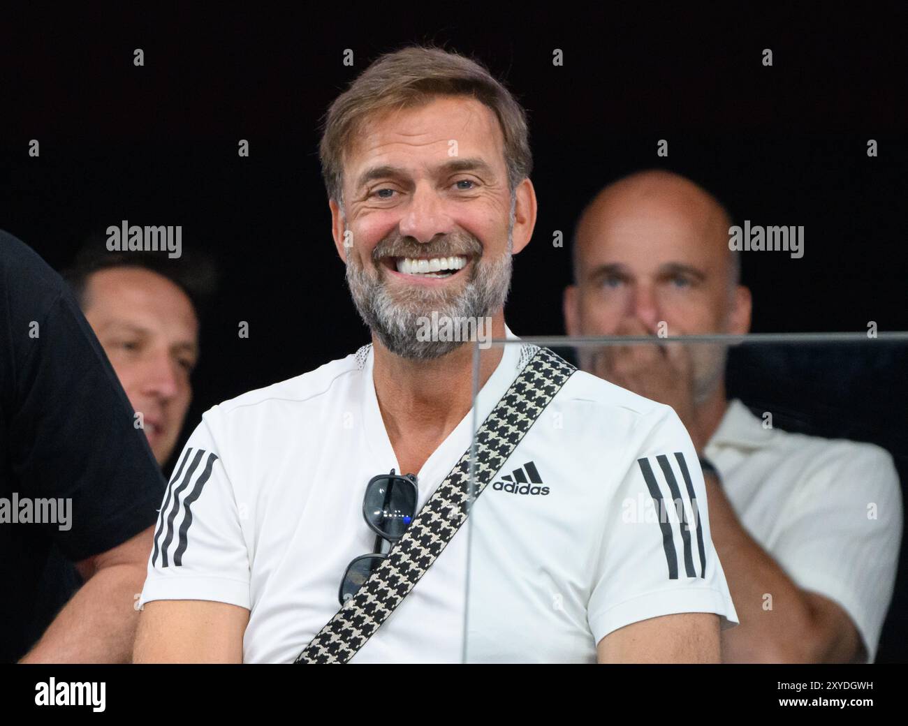 Paris paralympics coach britain hi-res stock photography and images - Alamy