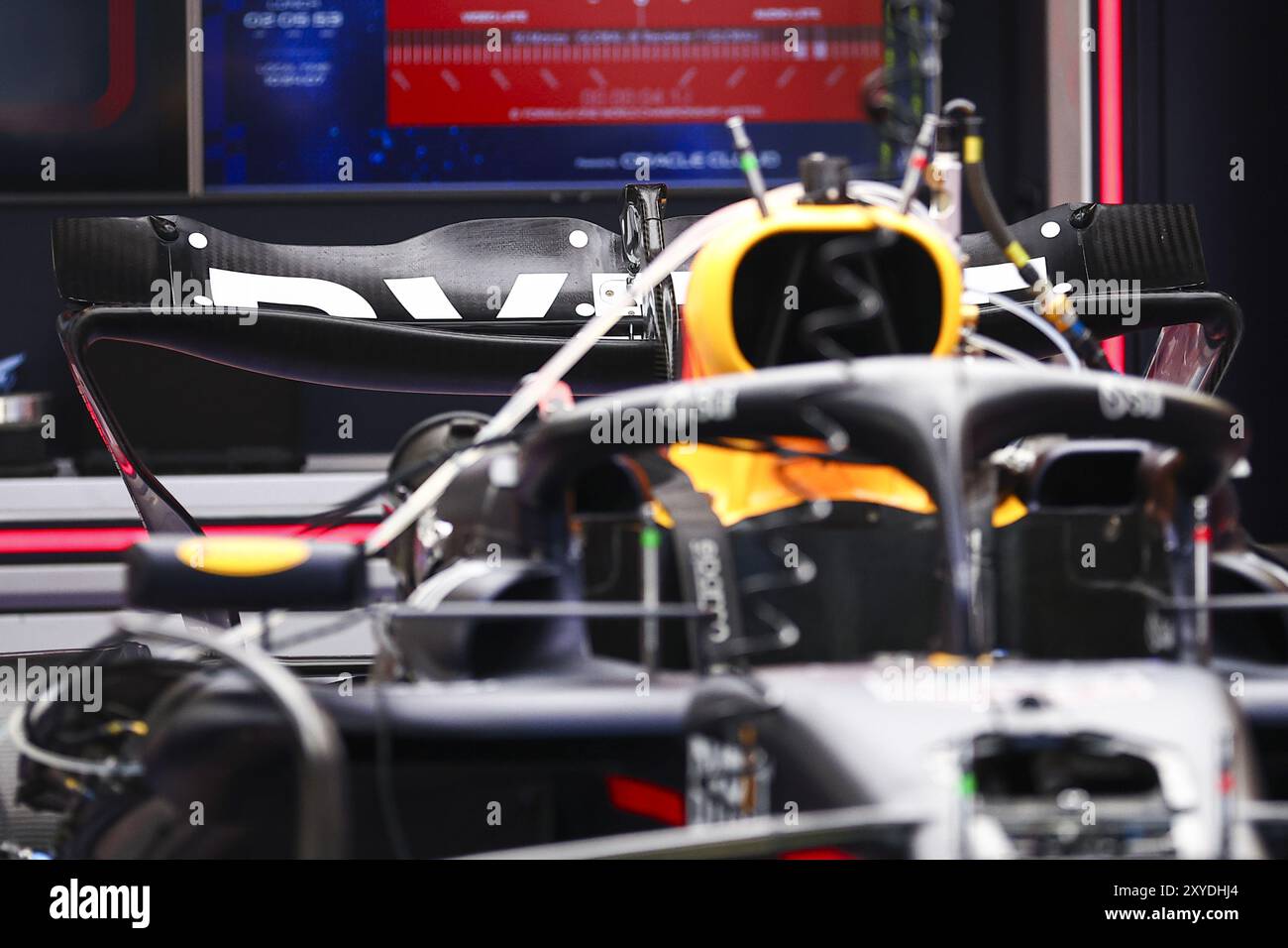 Red Bull Racing RB20, mechanical detail, aerodynamism, aerodynamic ...