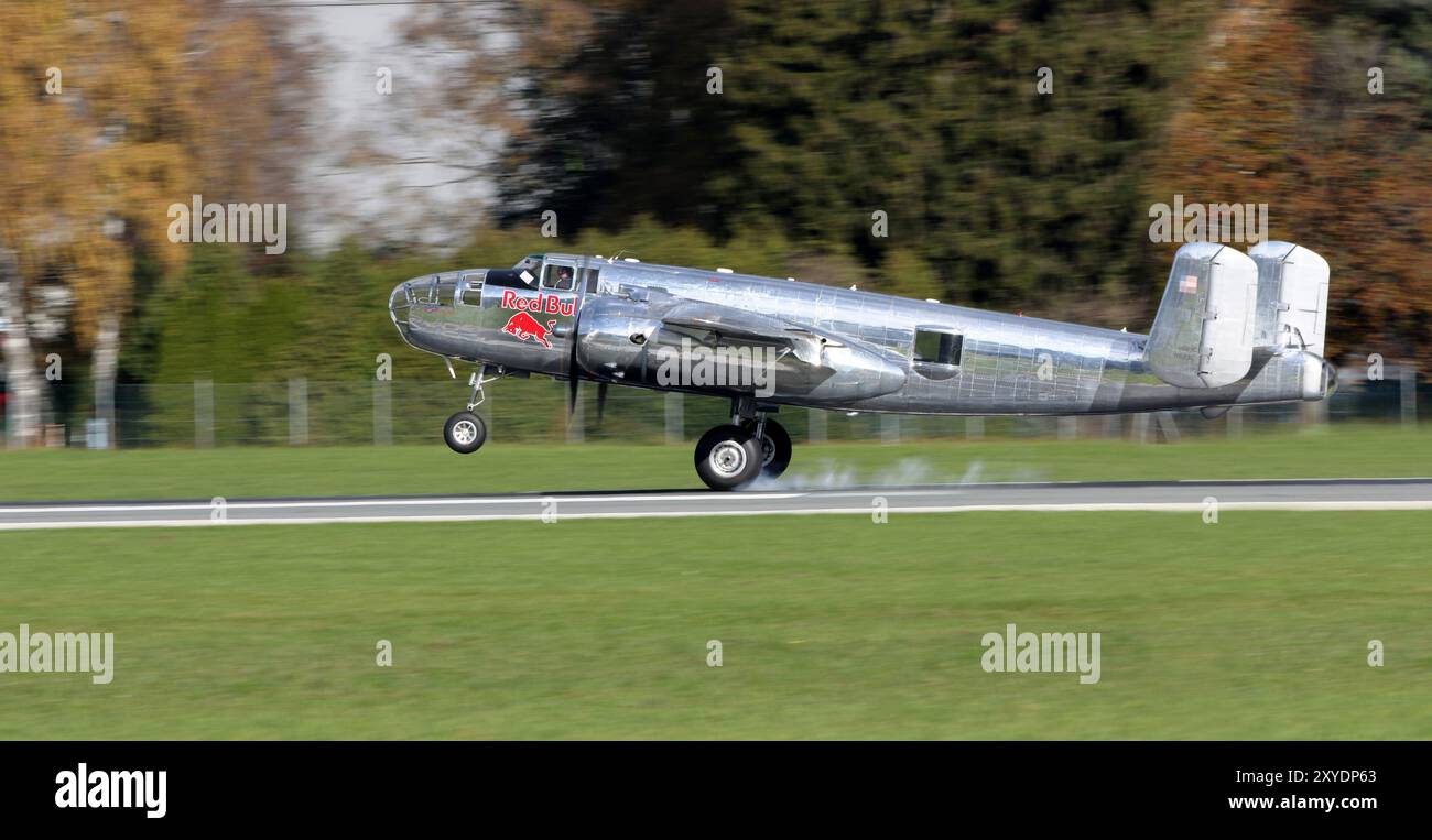 Persecution humans hi-res stock photography and images - Alamy