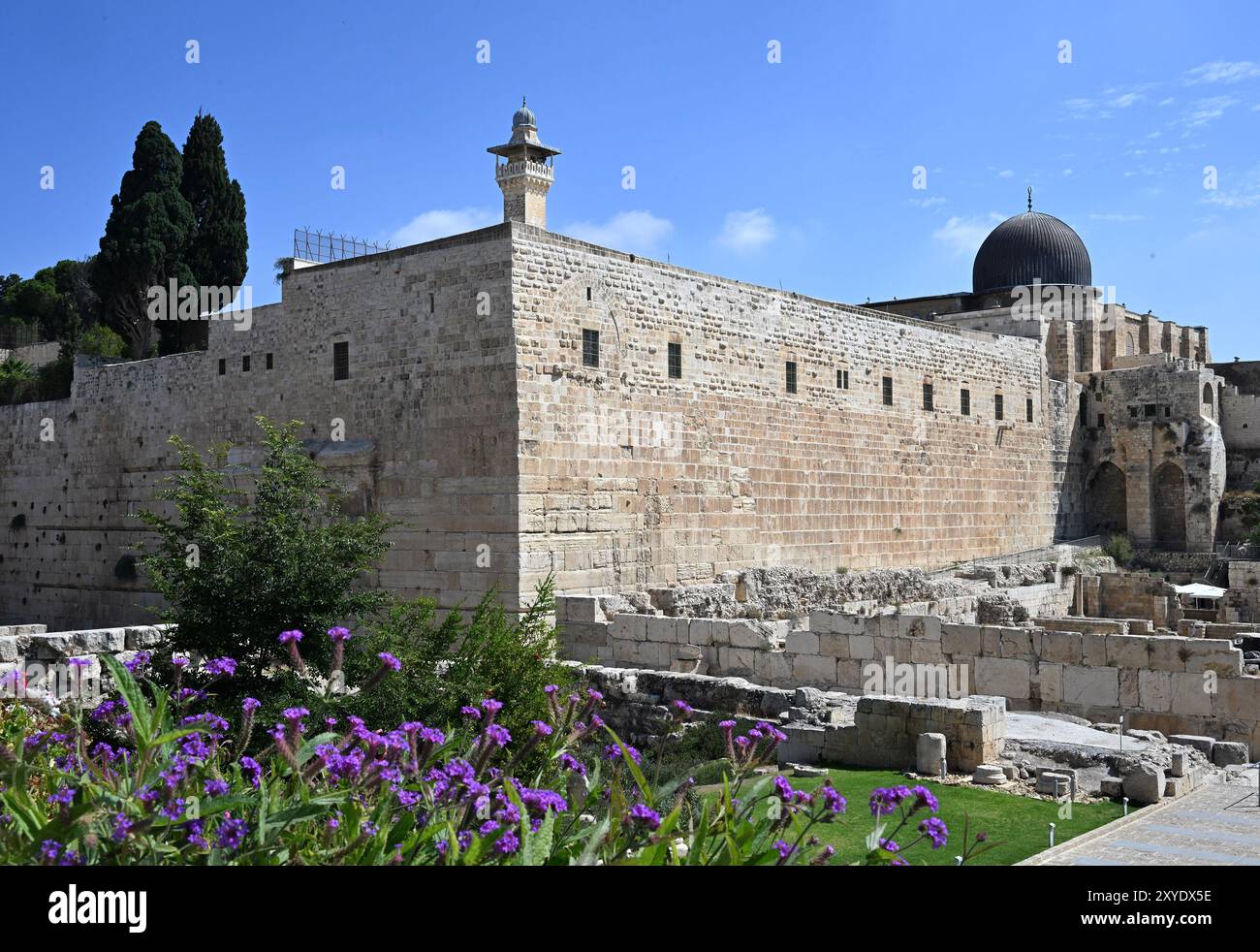 The southern wall of the Temple Mount and the Al Aqsa Mosque are seen ...