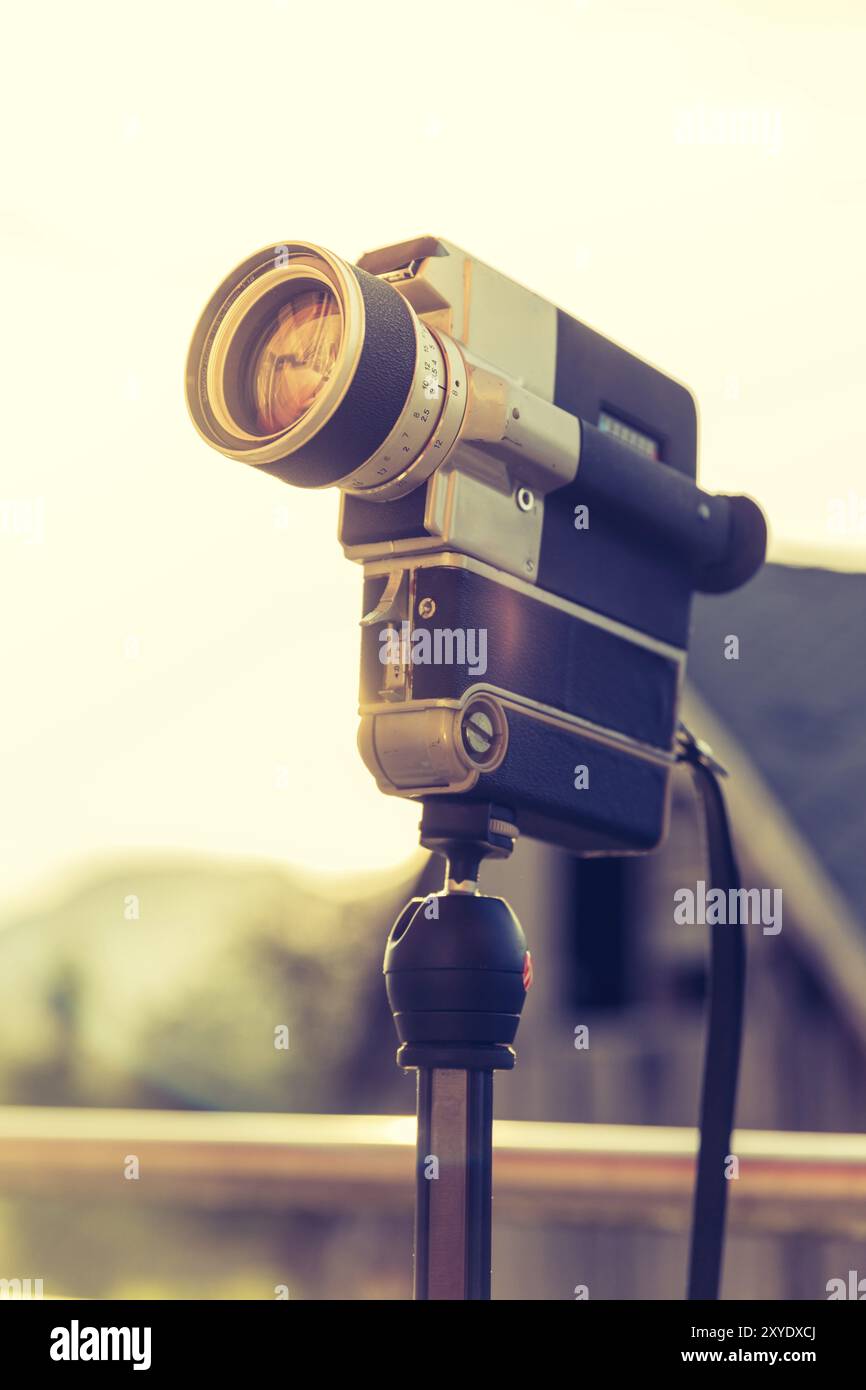 Zoom out shot sun setting hi-res stock photography and images - Alamy