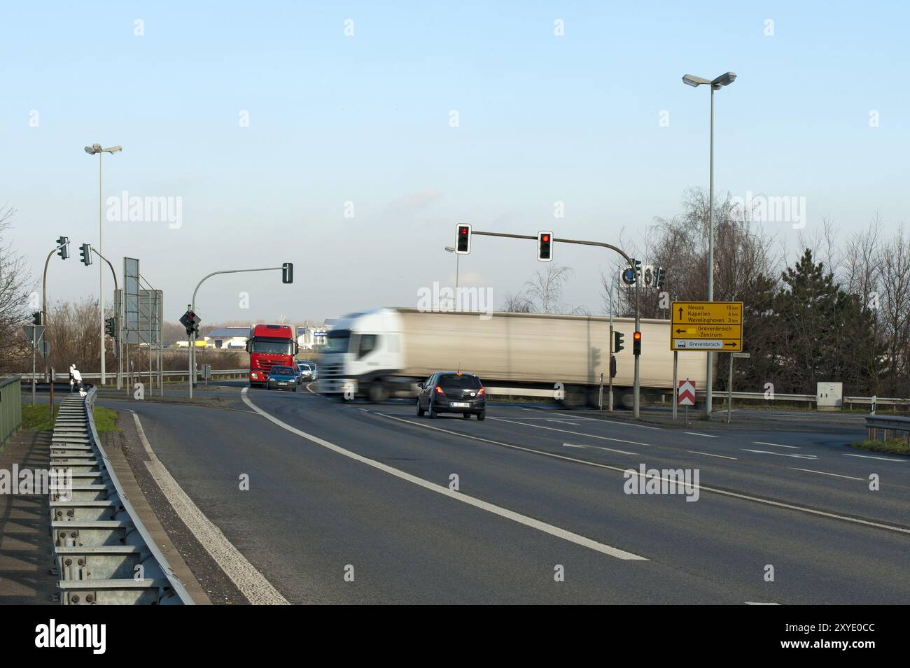 Lorry turning left at a junction Stock Photo - Alamy