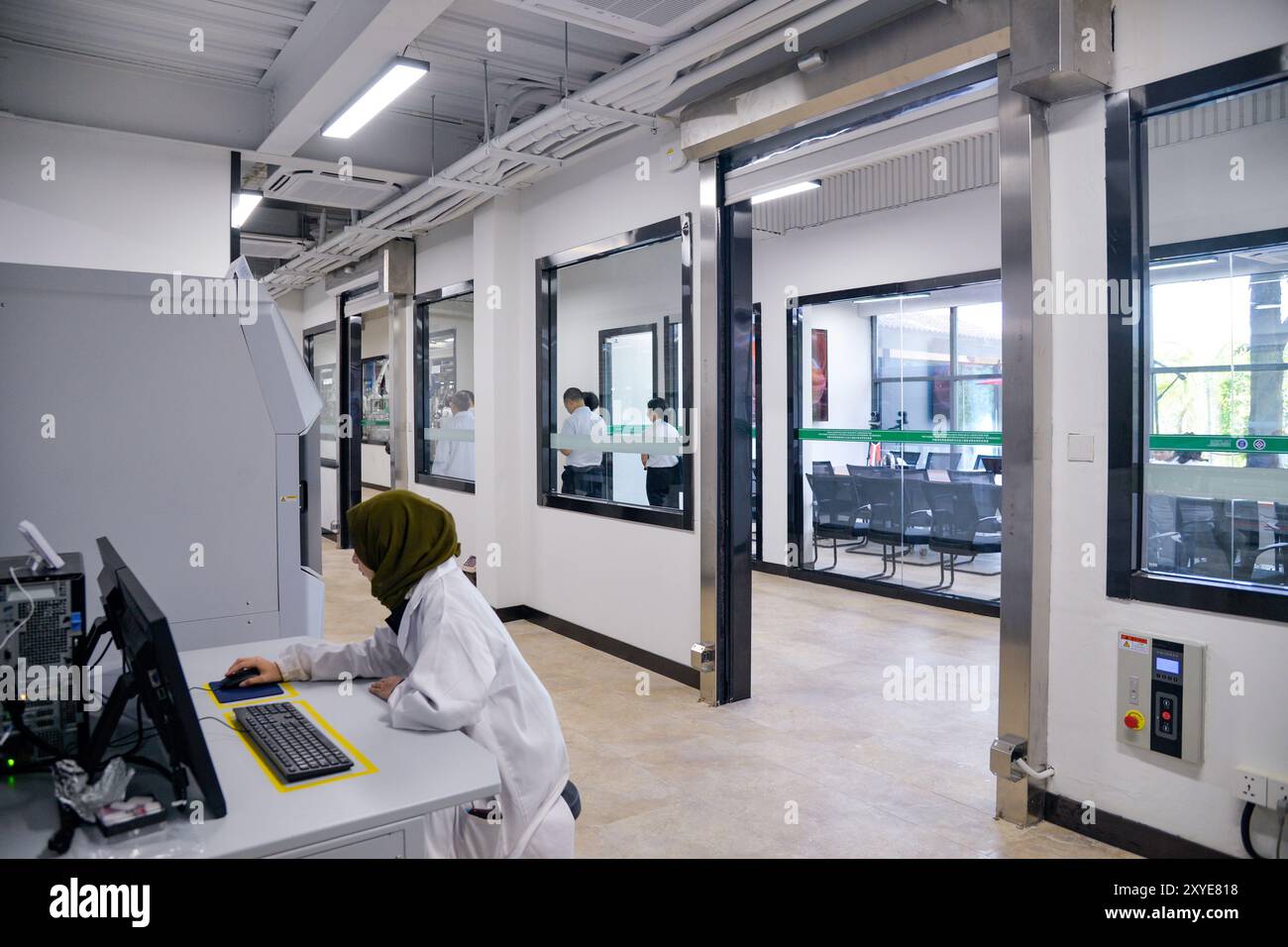 Metallurgical laboratory hi-res stock photography and images - Alamy
