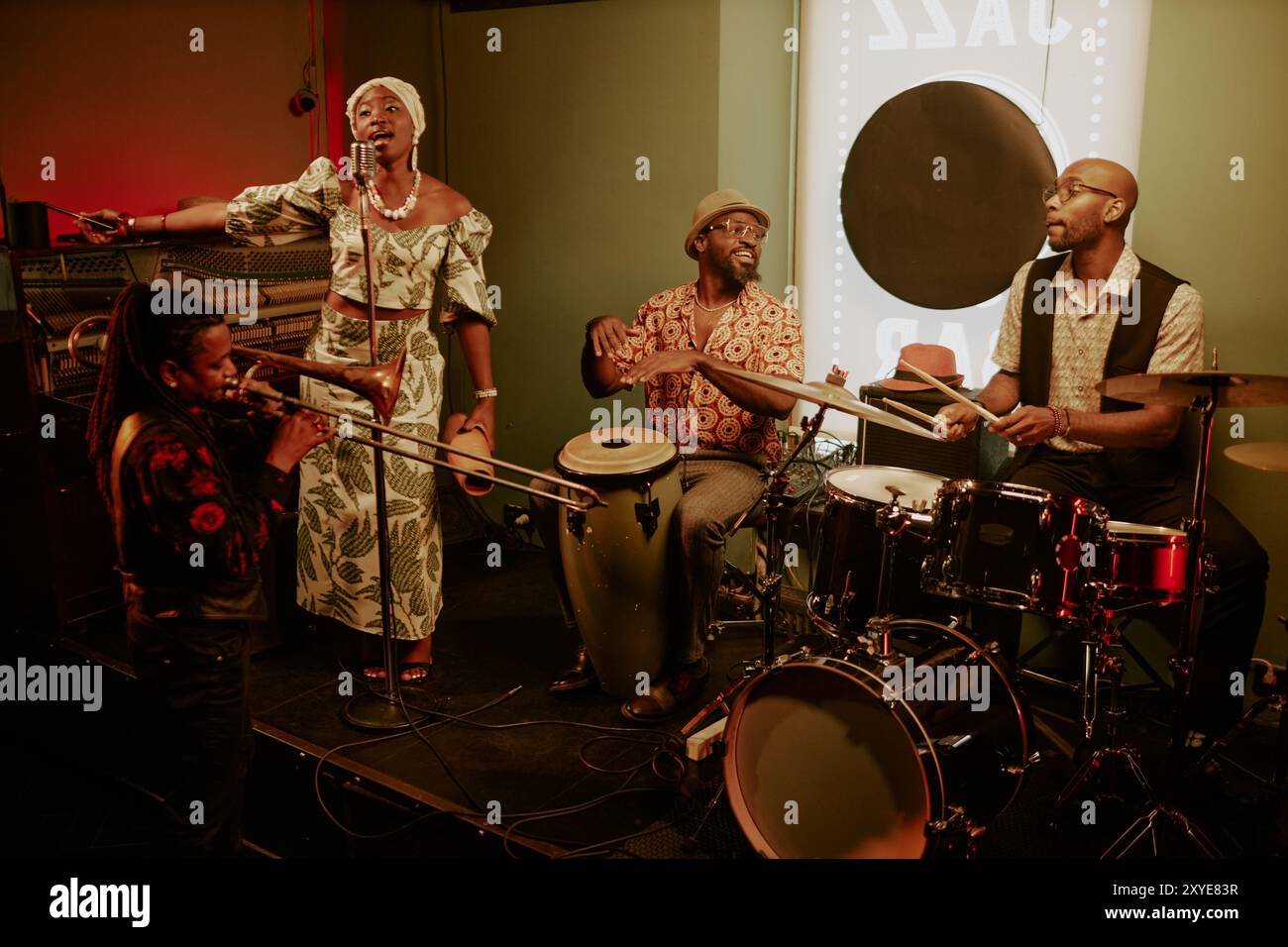 Young band in bar hi-res stock photography and images - Alamy