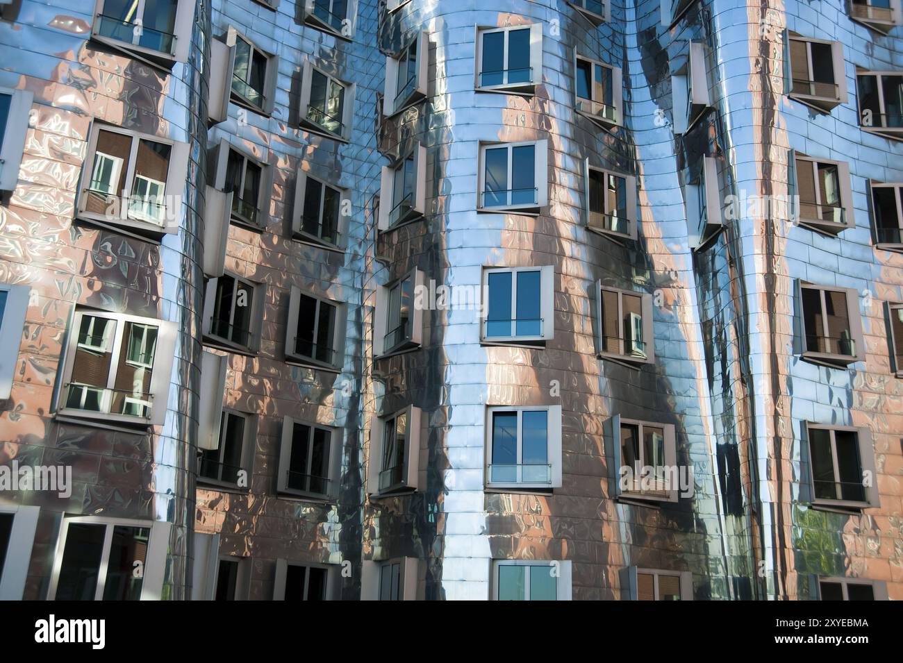 Metallic facade of a high-rise building Stock Photo - Alamy