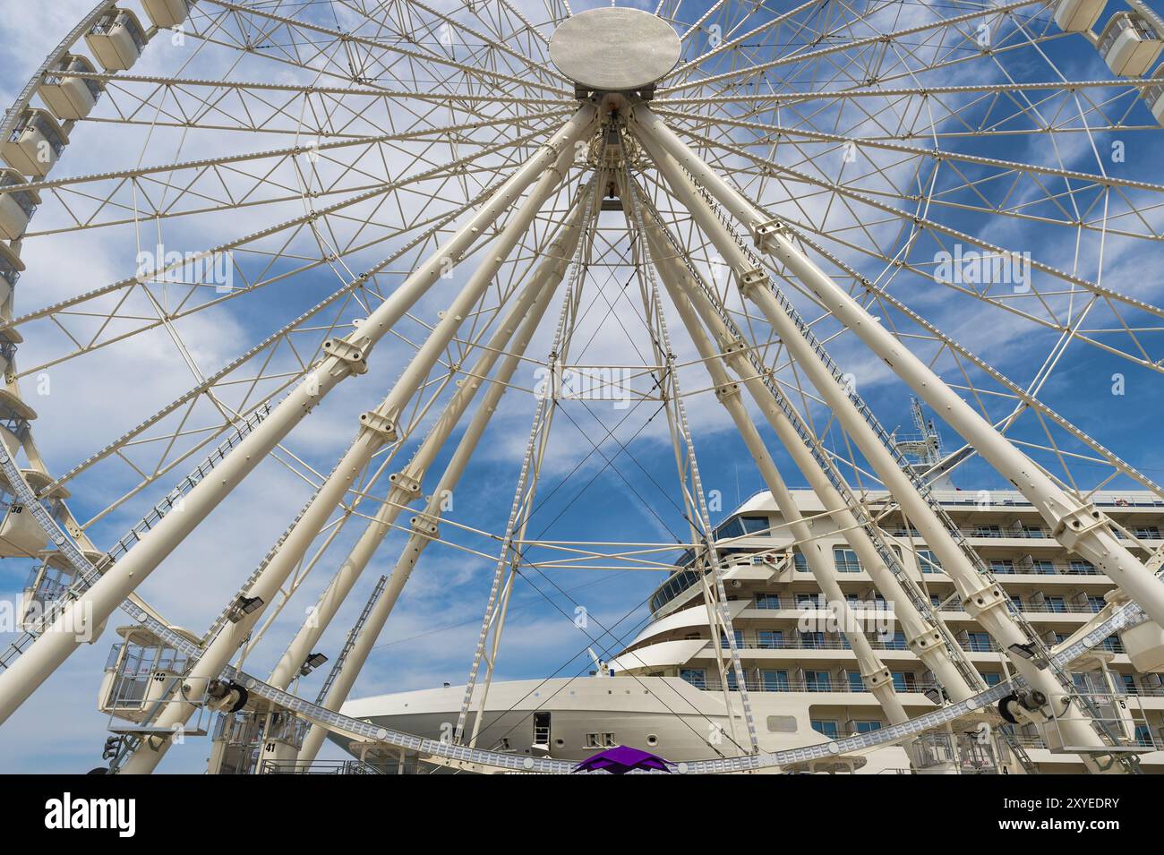 Behind wheel of boat hi-res stock photography and images - Alamy