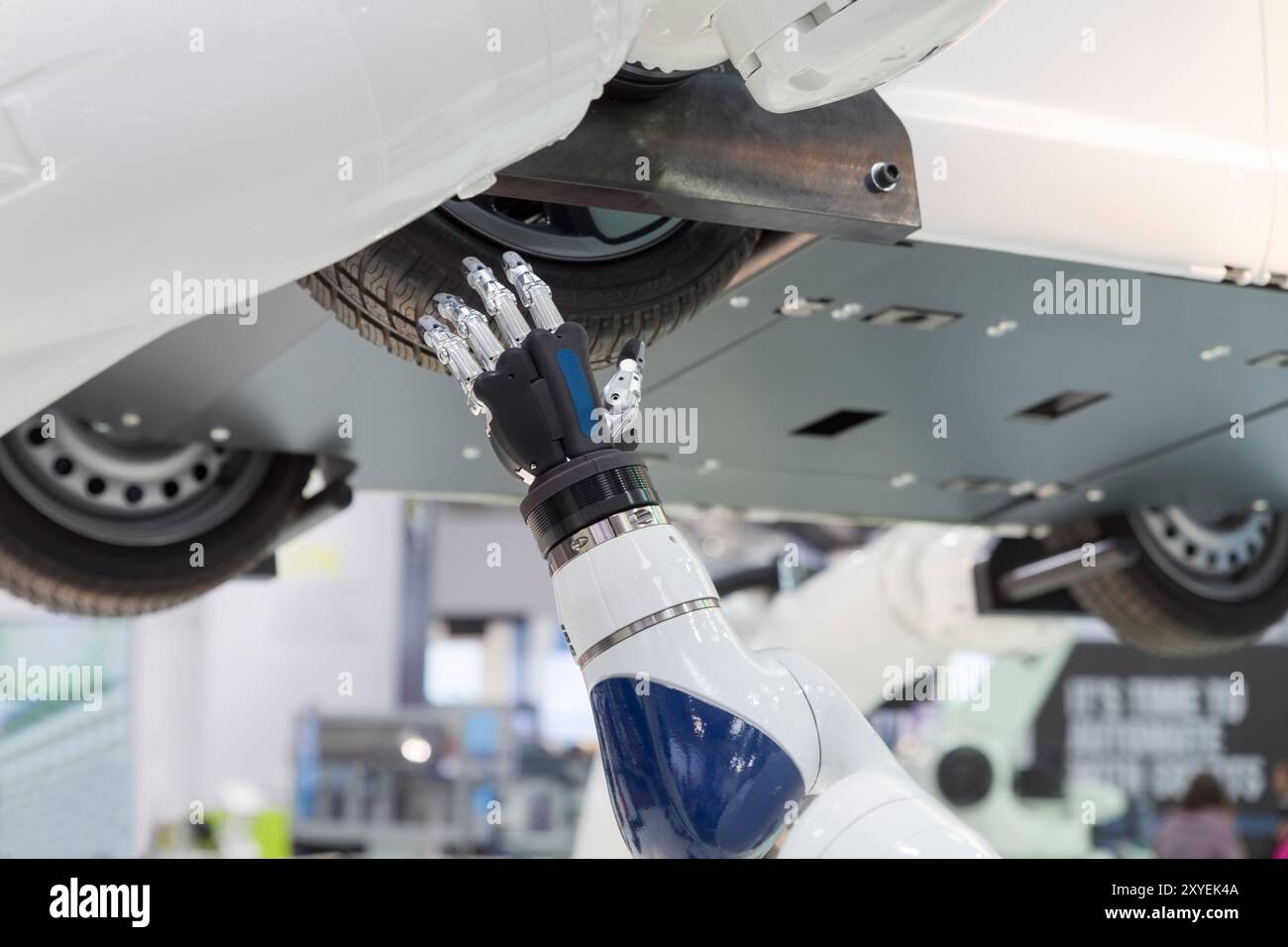 Assemble car parts hi-res stock photography and images - Alamy