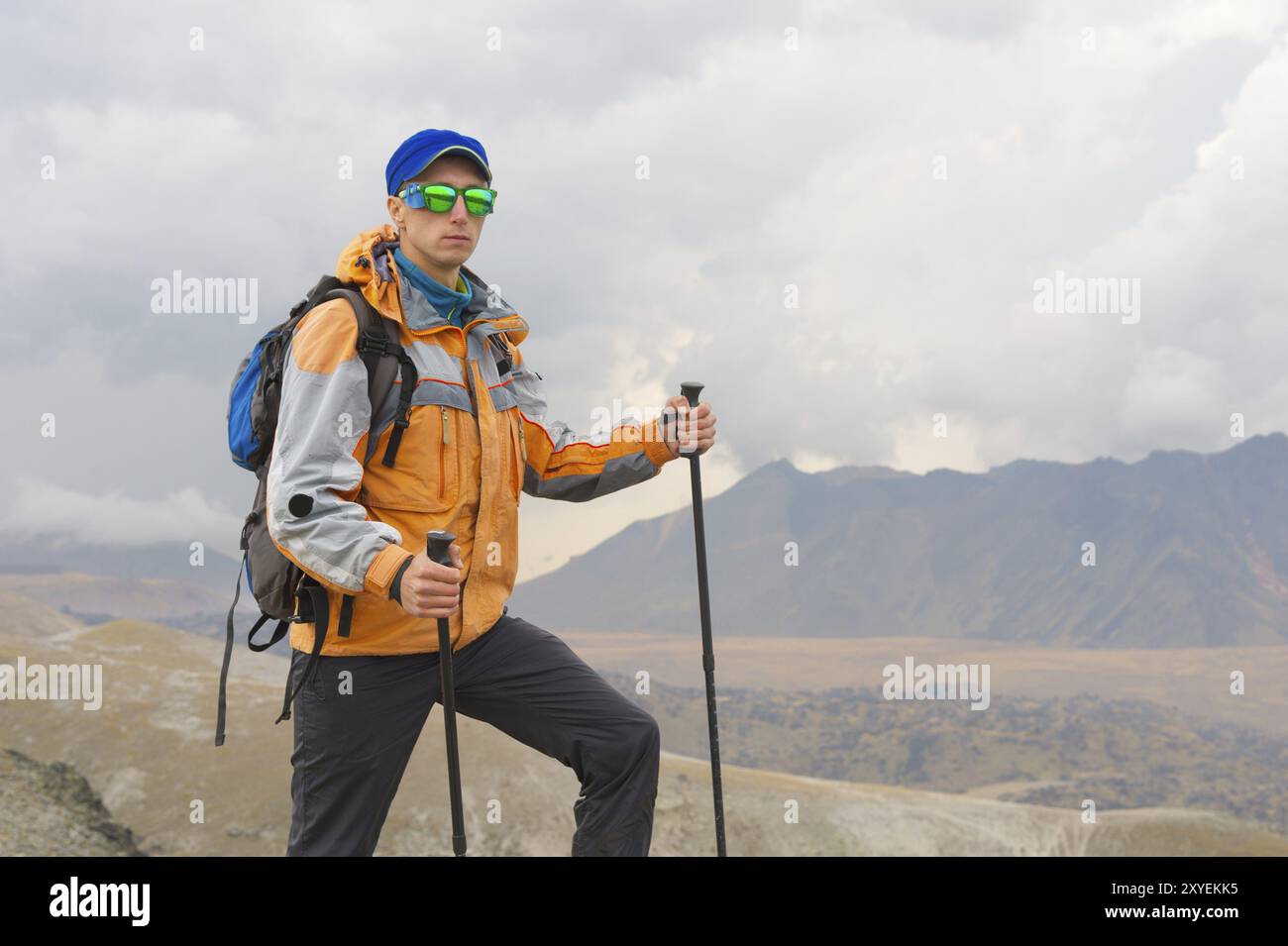 Walkers wearing backpacks hi-res stock photography and images - Alamy
