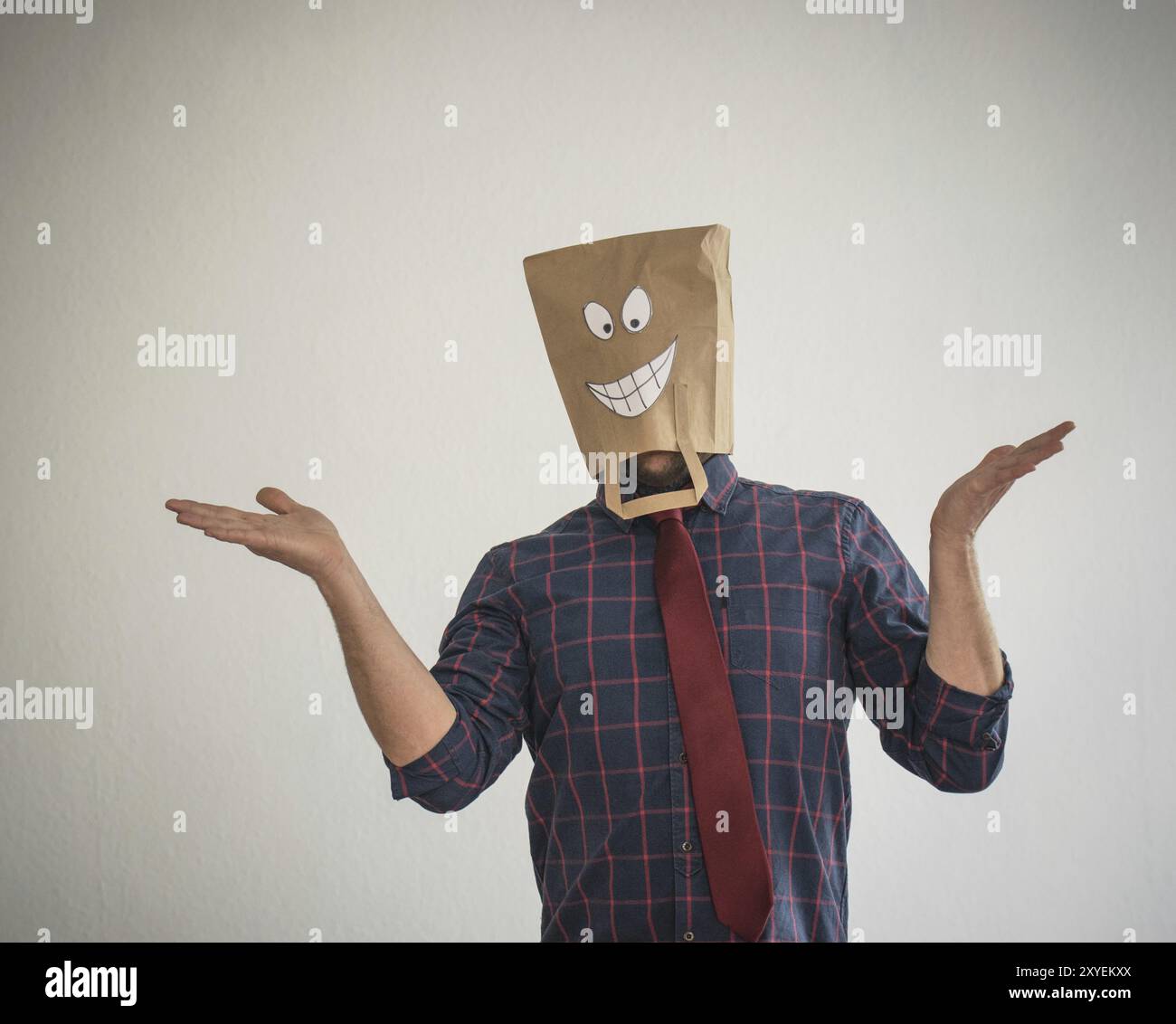Paper bag head love hi-res stock photography and images - Alamy