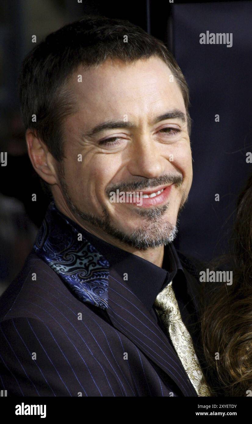 Robert downey jr iron man los angeles premiere graumans chinese hollywood los angeles usa 30 ...