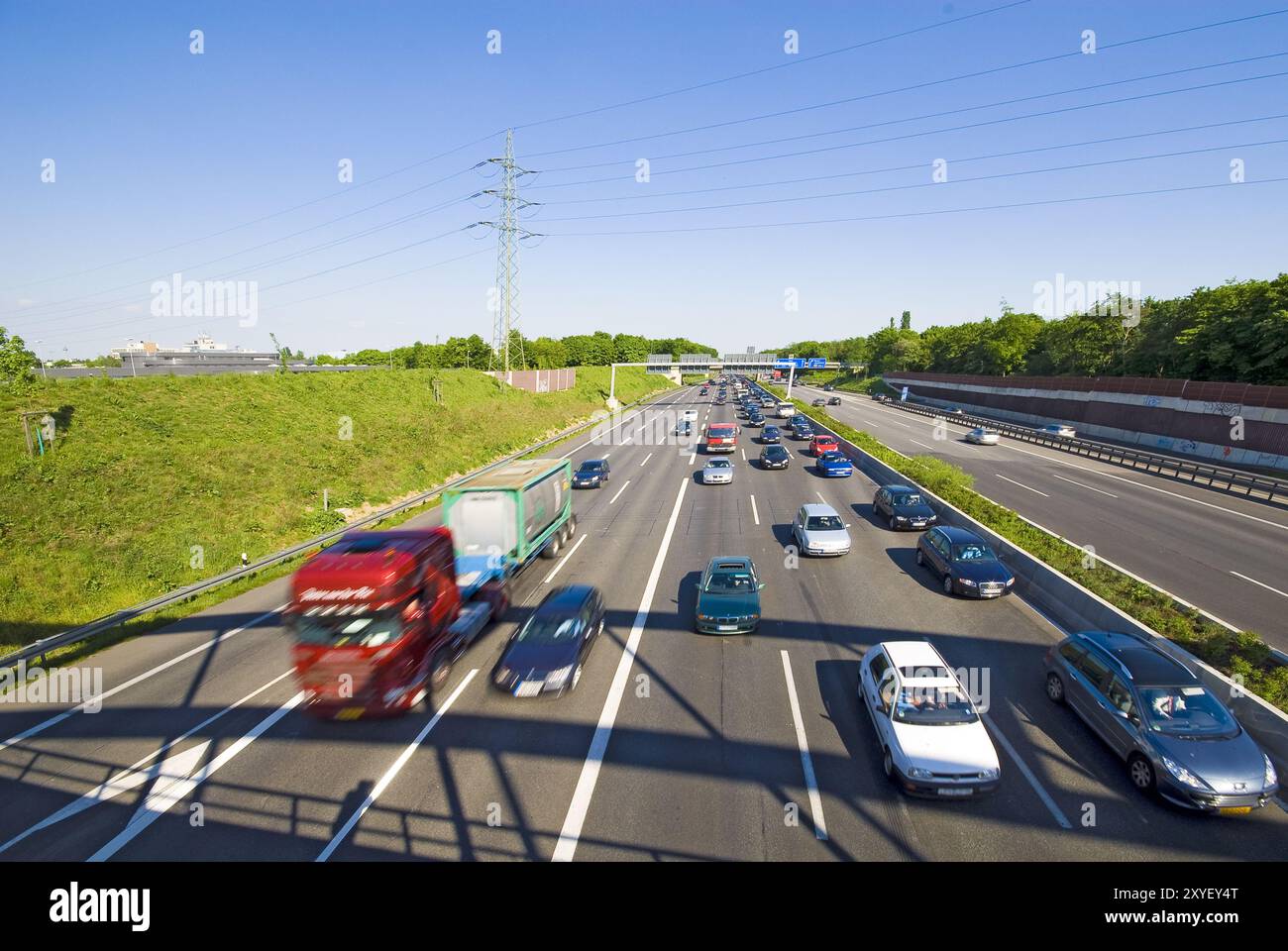 Traffic moves on long hi-res stock photography and images - Alamy