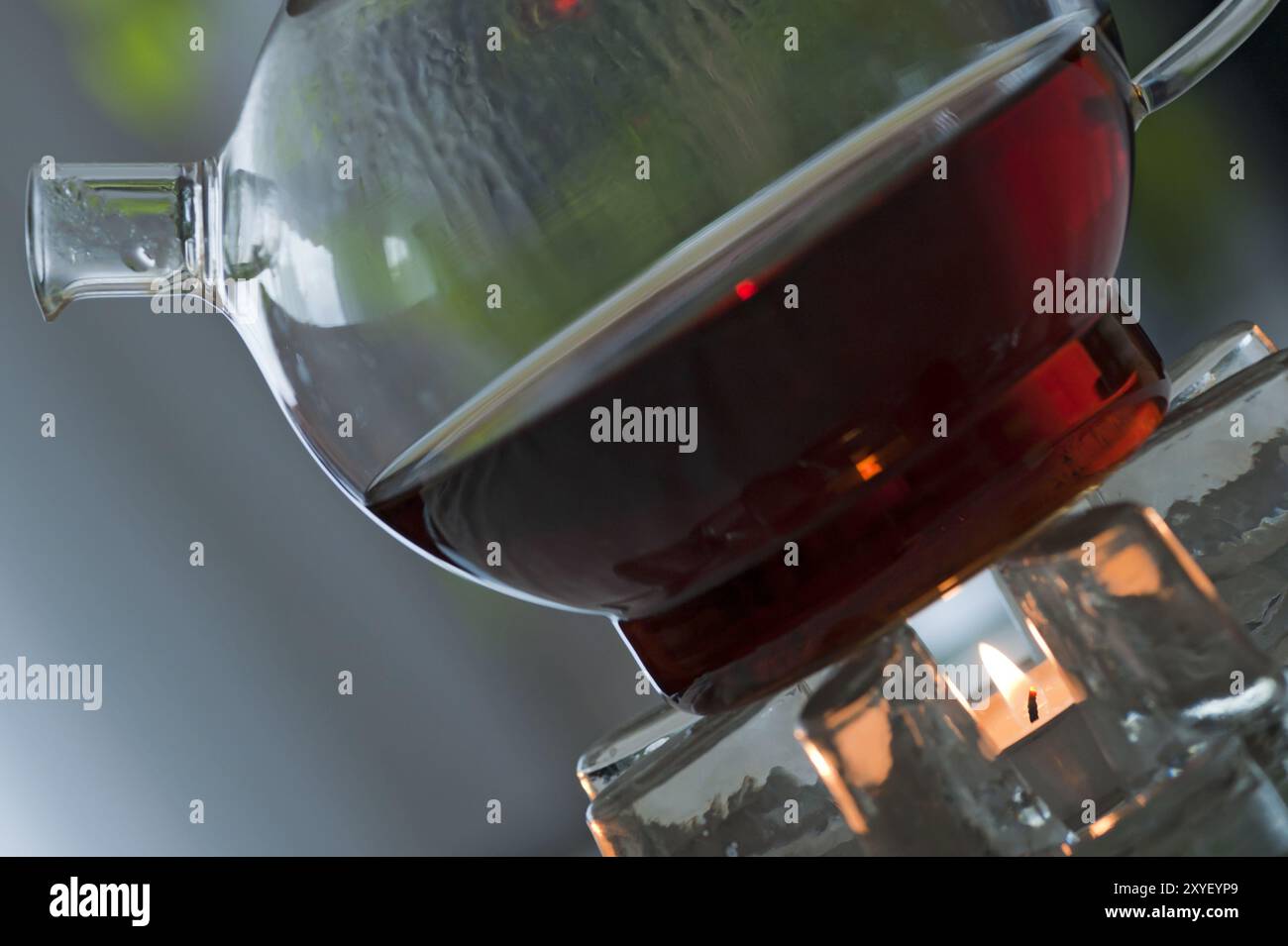 Curved teapot hi-res stock photography and images - Alamy