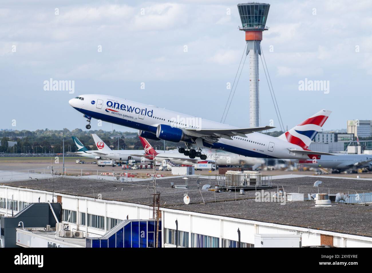 British Airways Boeing 777 Take Off at Heathrow Stock Photo - Alamy