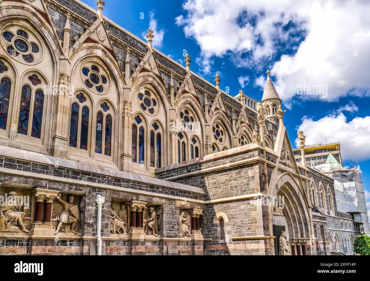Statues Facade Guildhall Building Plymouth Devon England. Going back to ...