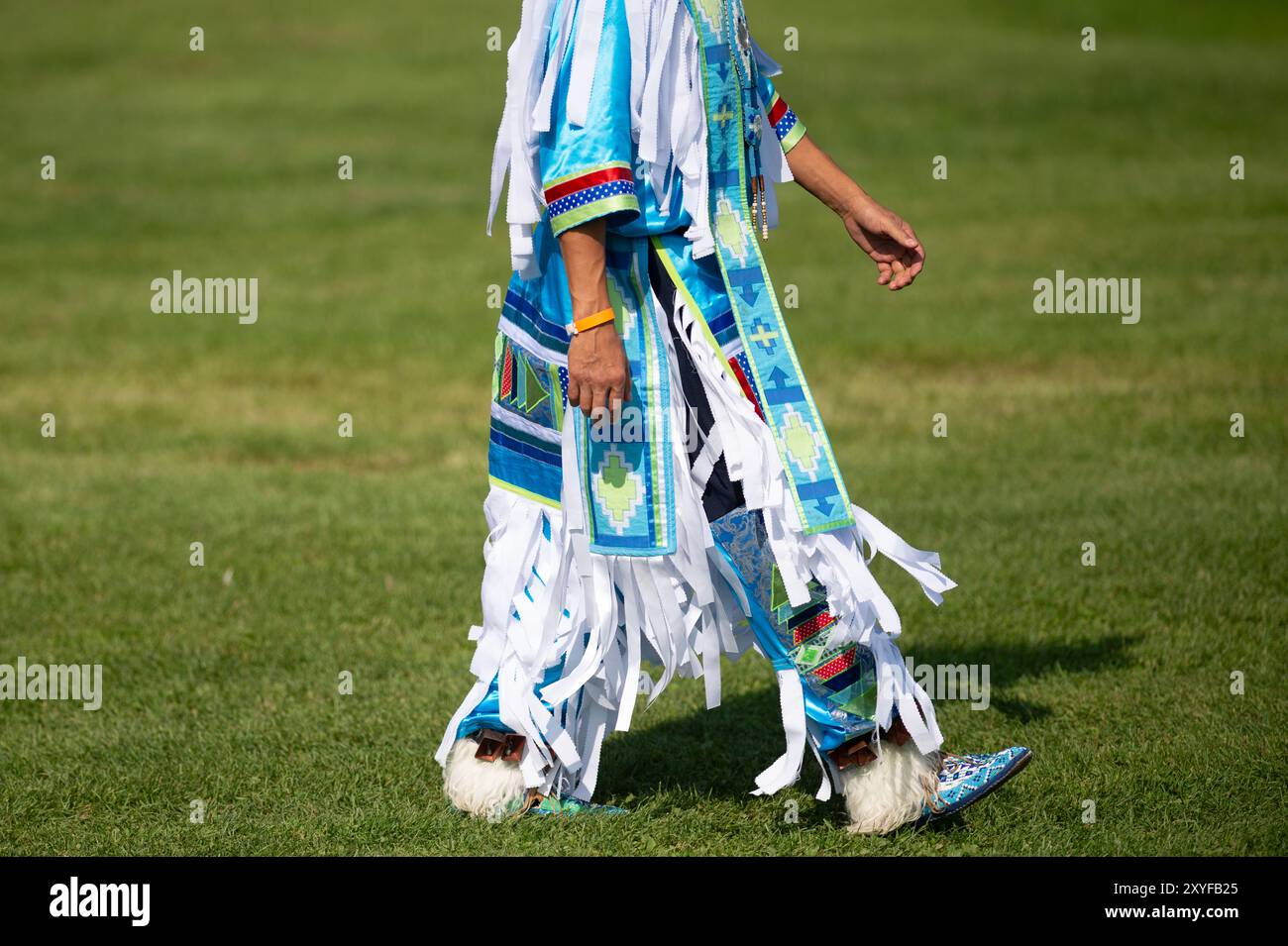 First nations powwow ontario hi-res stock photography and images - Alamy