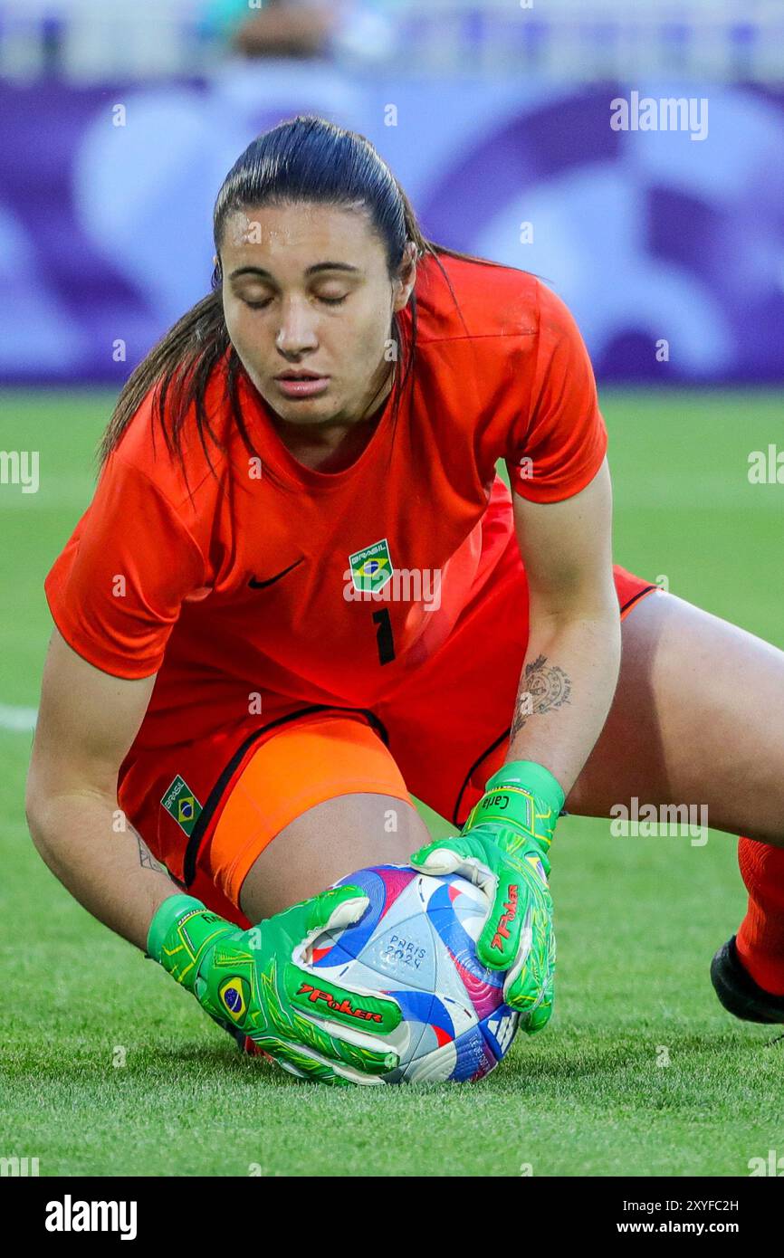 Paris olympics women's football stadium hi-res stock photography and ...
