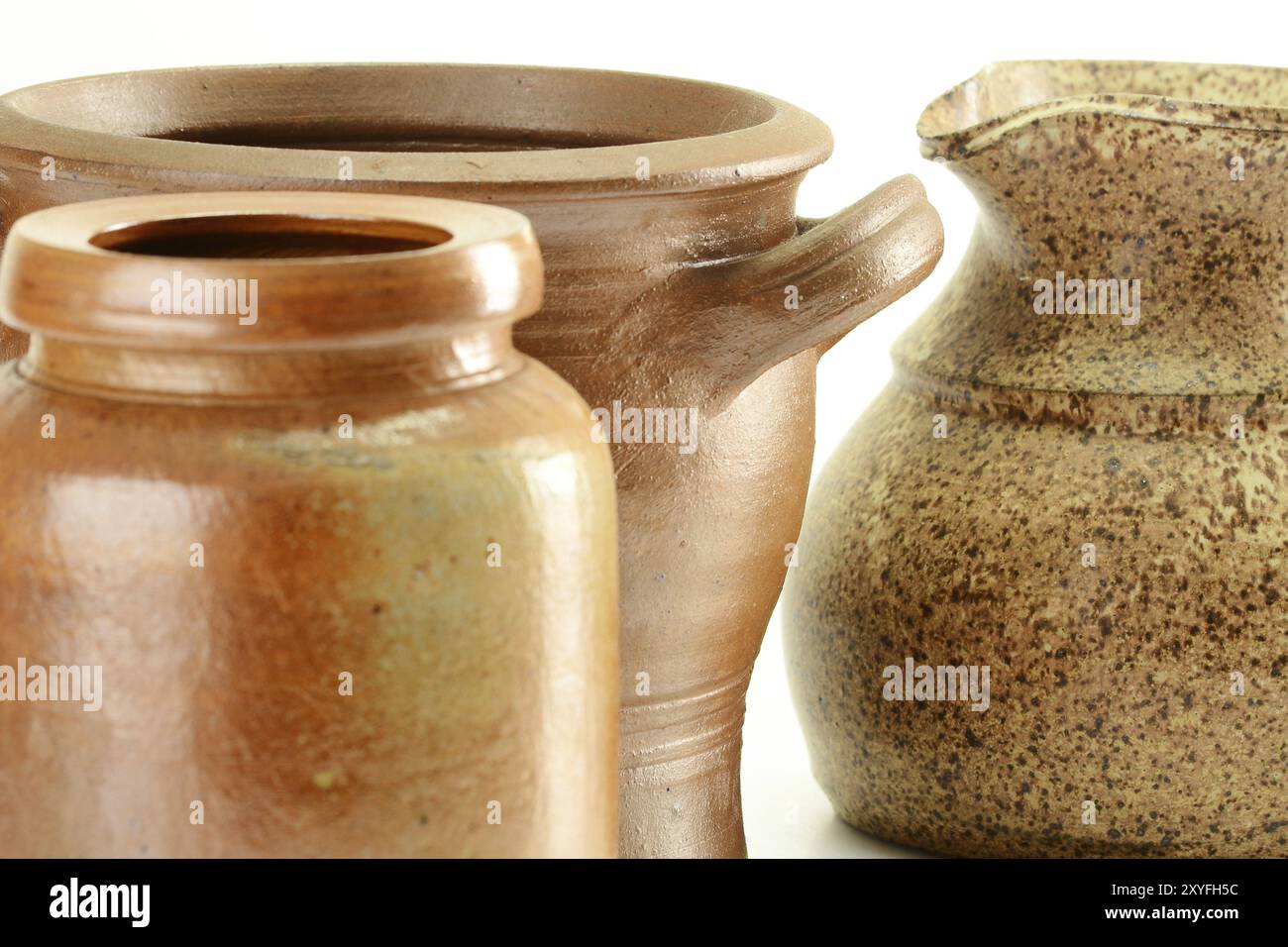Old pottery. Kitchen dishes Stock Photo - Alamy