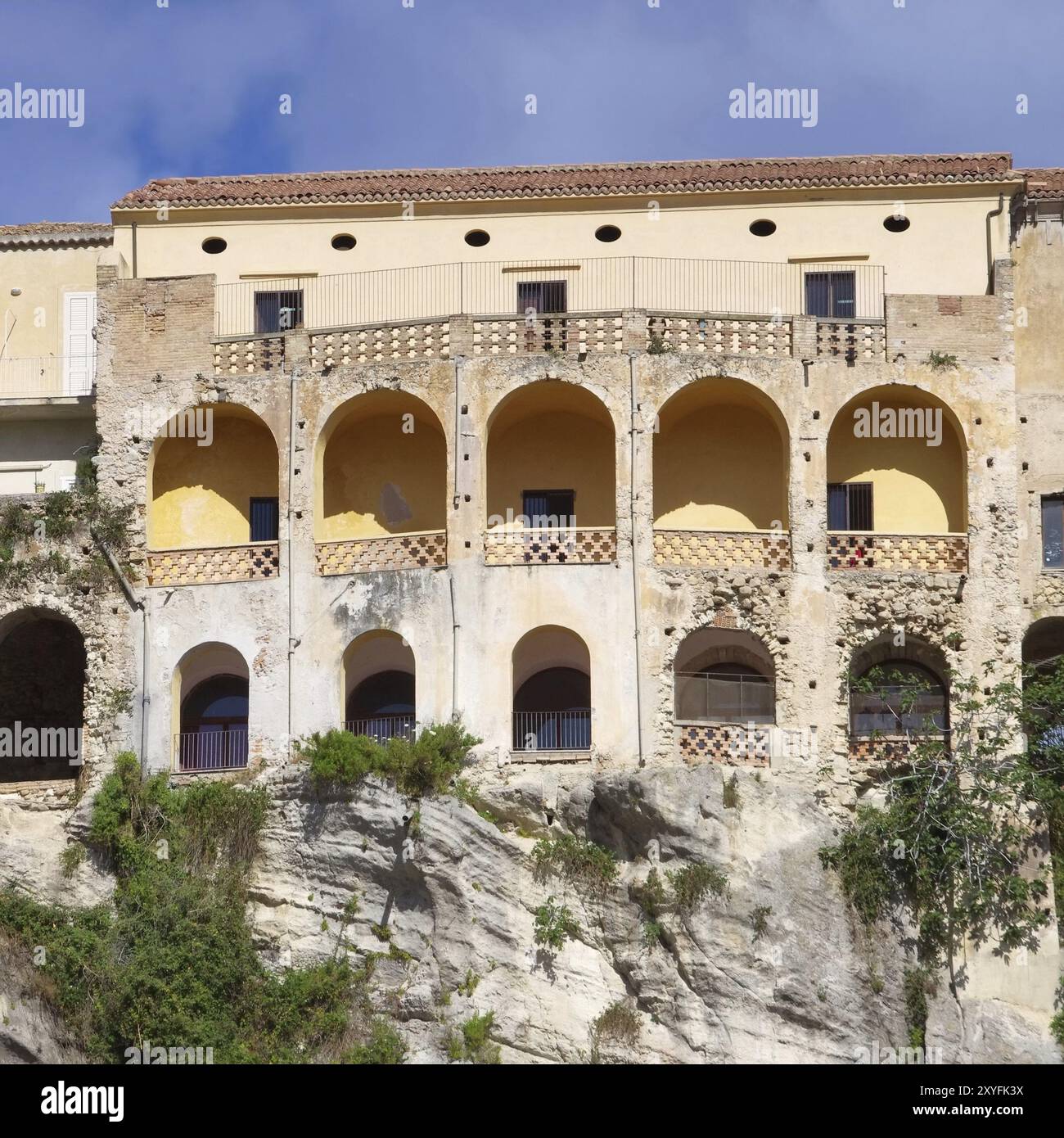 Historic centre of tropea hi-res stock photography and images - Alamy