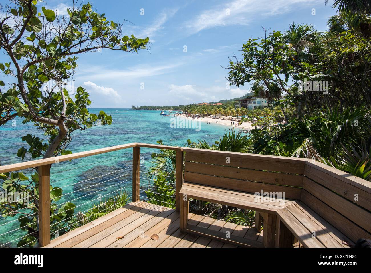 West Bay, Roatan Honduras Stock Photo - Alamy