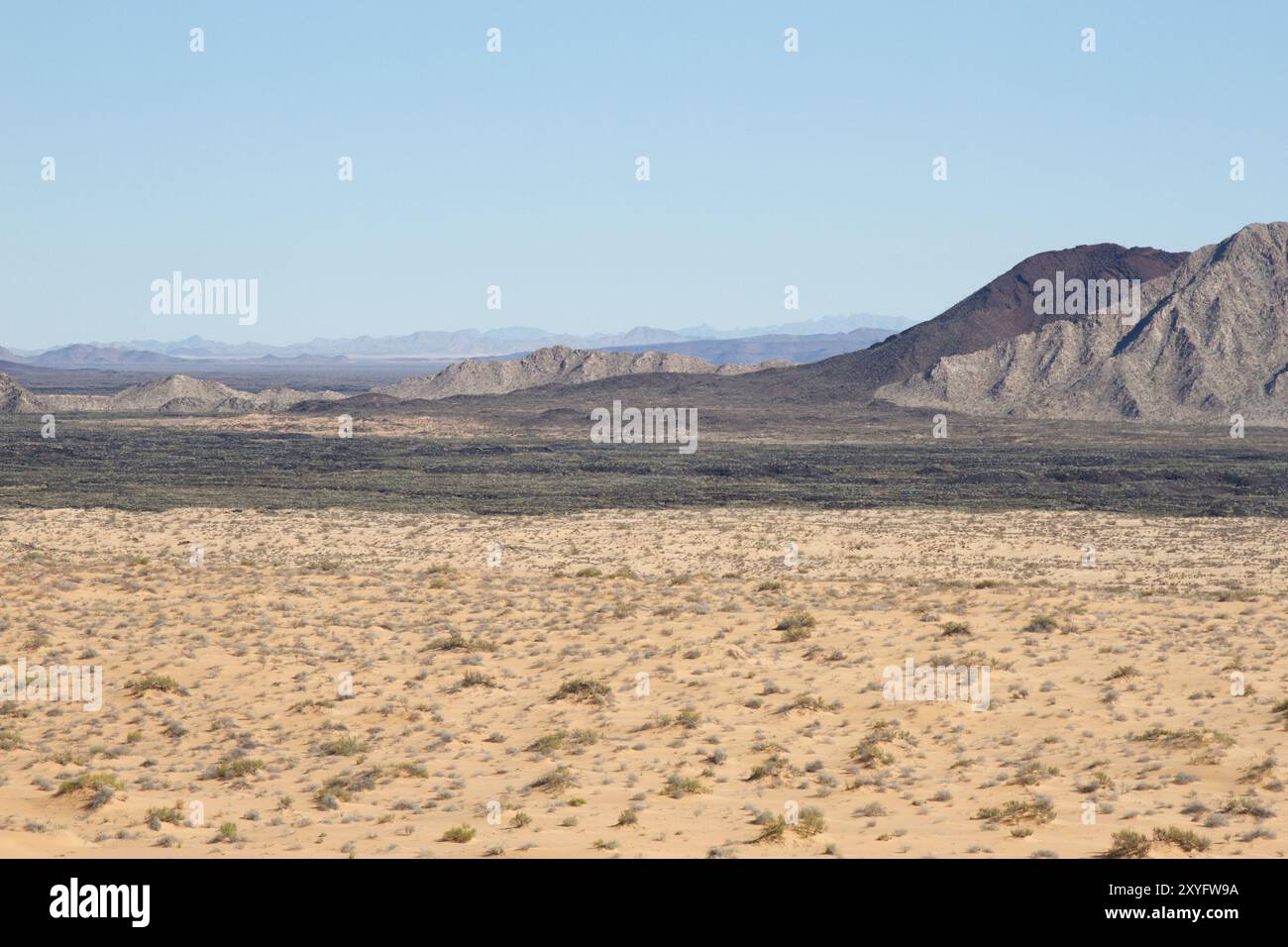 View of El Pinacate volcano from the desrt in Sonnora Stock Photo - Alamy