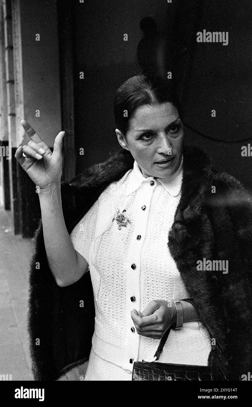 Natividad macho alvarez Black and White Stock Photos & Images - Alamy