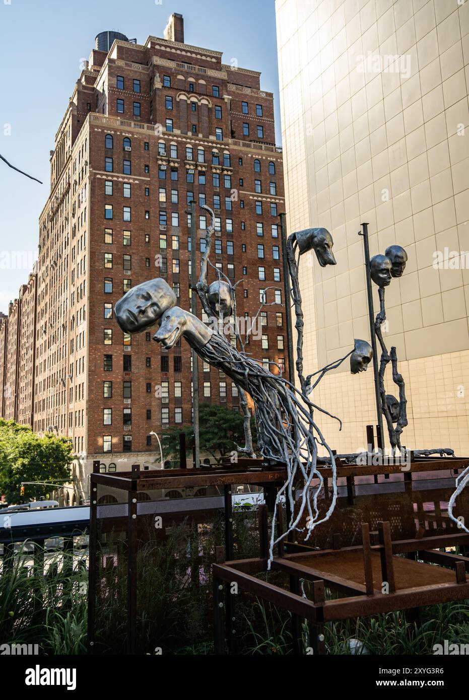 High line art installations hi-res stock photography and images - Alamy